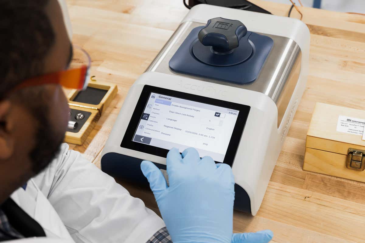 AccuPyc - Gas Pycnometer | Malvern Panalytical